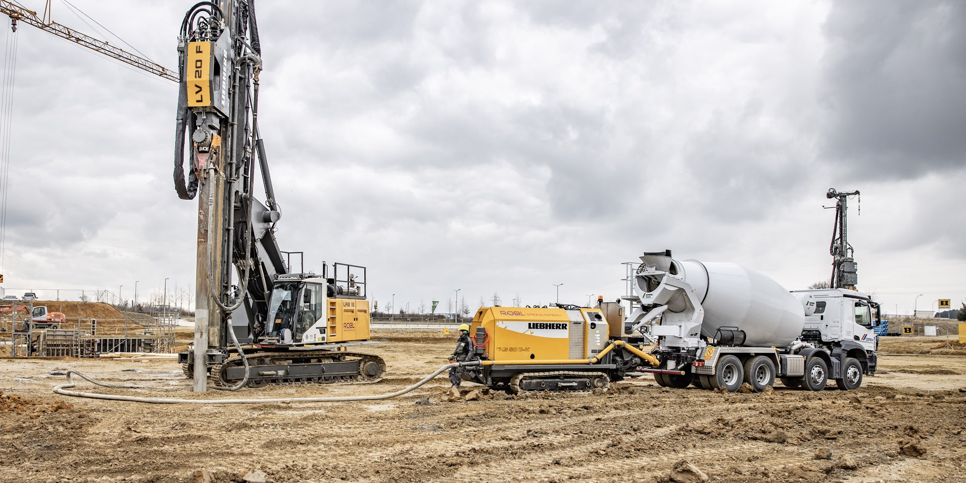 What is Bored Piling under Fluid? – Civil Insight